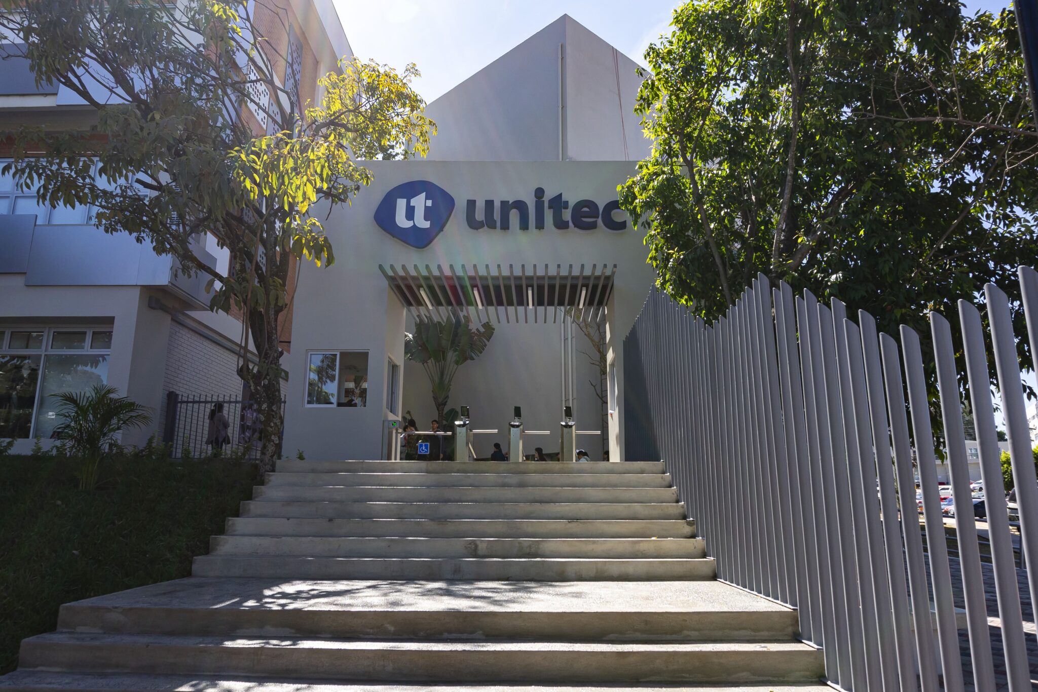 QUIÉNES SOMOS - Chekiá